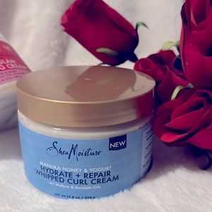 Shea Moisture | Bath | Shea Moisture Curl Glam Defining Cream And ...